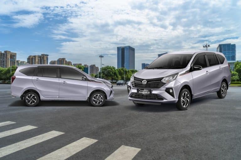 7 Warna Mobil Sigra, Mana yang Paling Favorit? - CarsGallery Indonesia