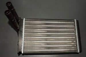 Berapa Biaya Service Radiator Mobil? Cek Biar Tahu! - CarsGallery Indonesia
