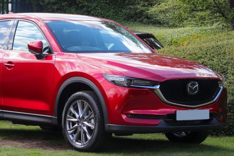 10 Rekomendasi Mobil 2000 cc Paling Irit dan Tangguh - CarsGallery ...